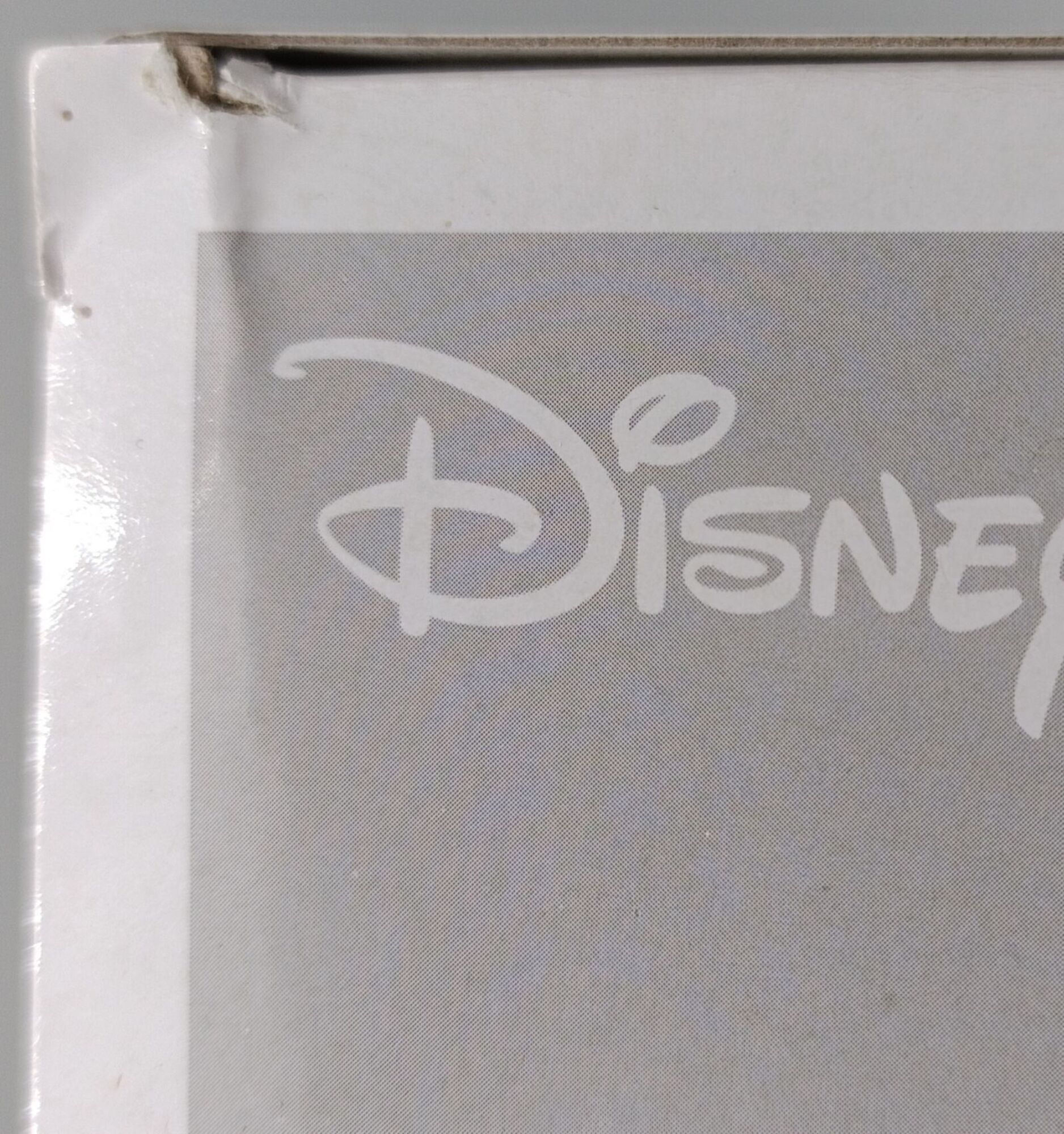 #1457 Bob Cratchit w/Tiny Tim - Muppet's Christmas Ca DAMAGE – Funko Pops